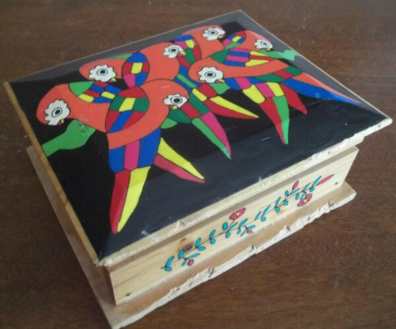 Macaws PARROTS Handmade Hand Painted WOOD Trinket Jewelry Gift BOX ...