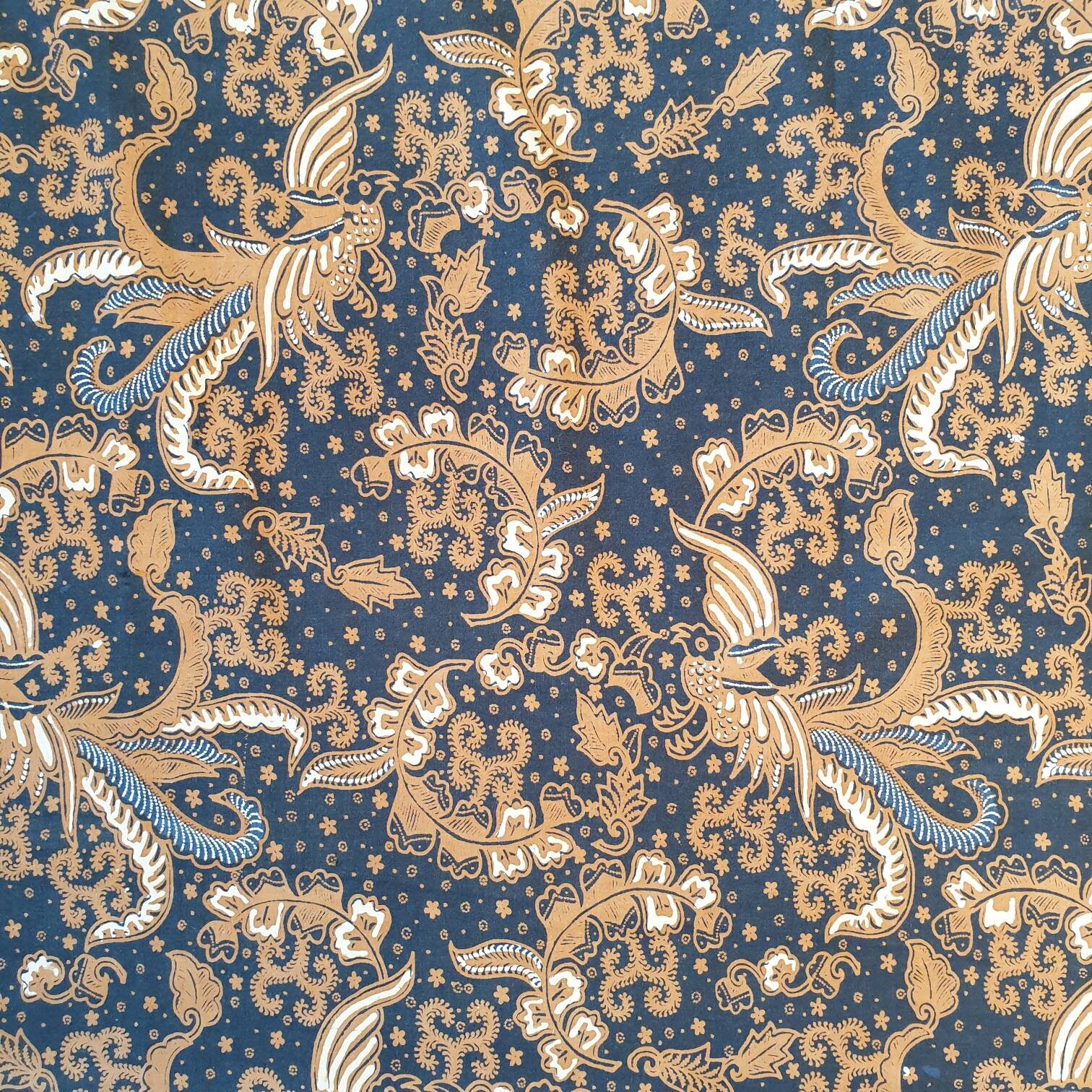 Tissu sogan batik tjap indonésien vintage, sarong brun Java classique ...