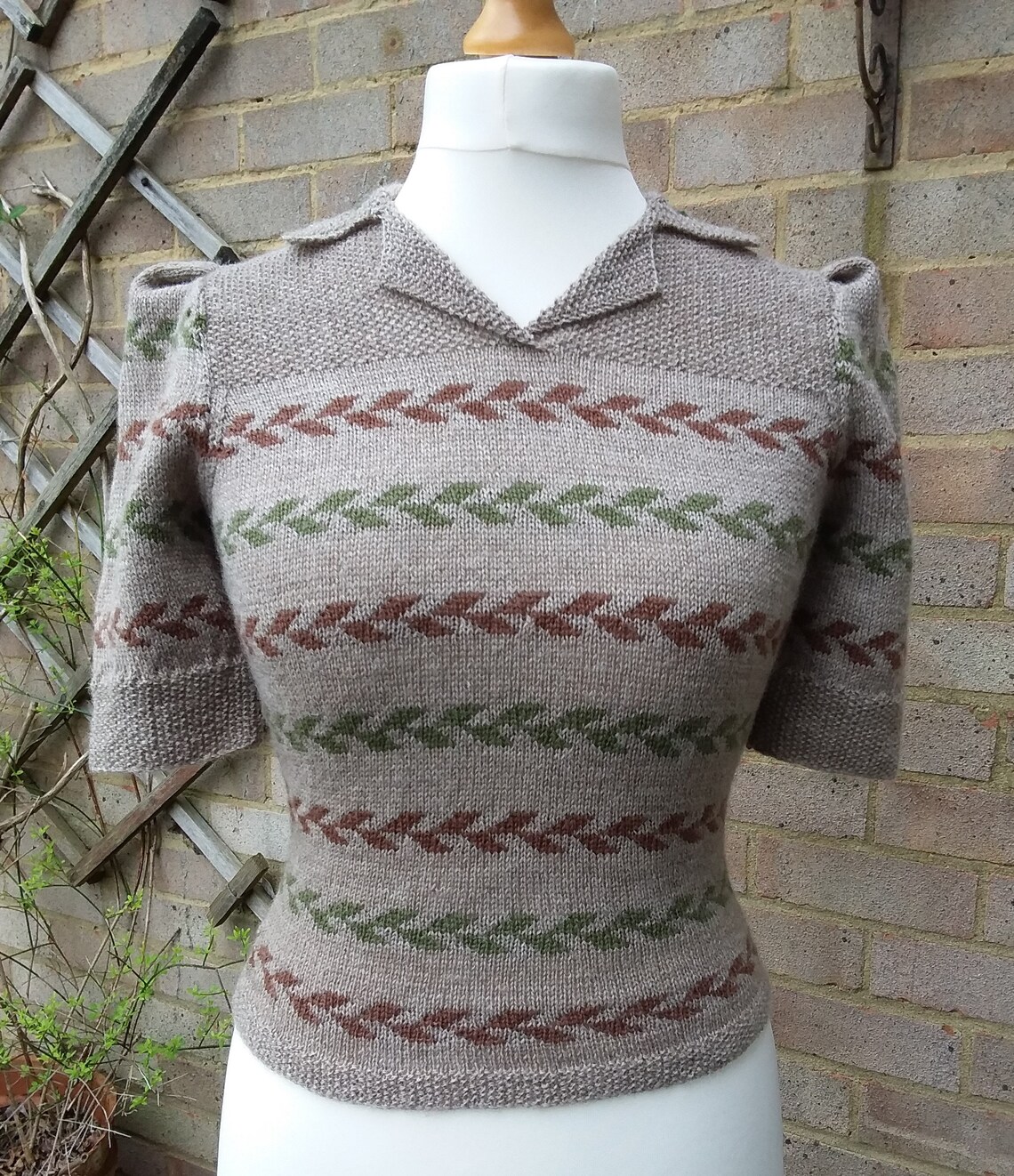 Vintage 1940s Knitting Pattern for a Ladies Short Sleeved Fair-isle ...