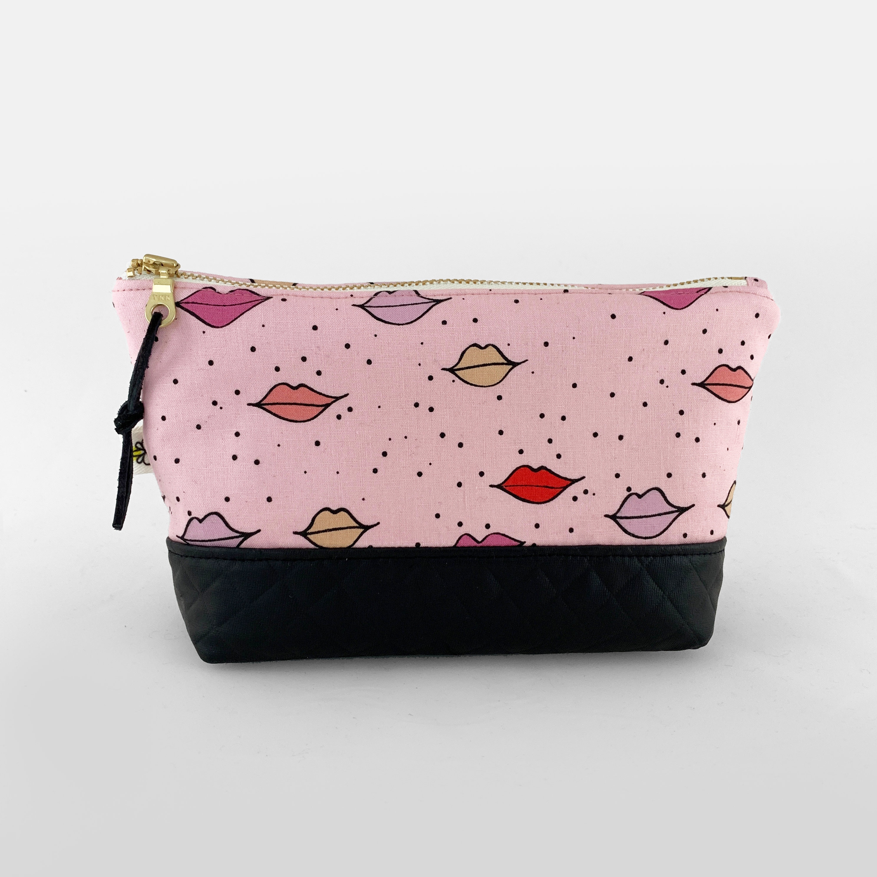 Medium Essential Pouch The essential pouch small bag - Etsy Polska