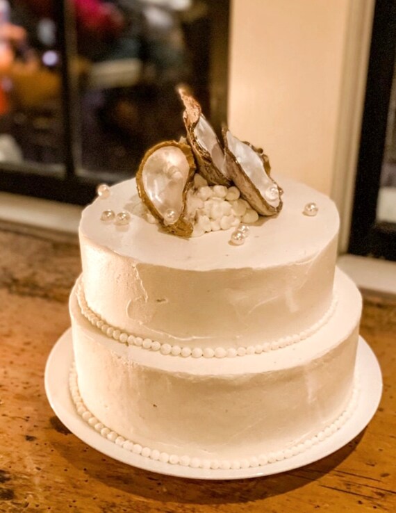 Oyster With Pearl Favor