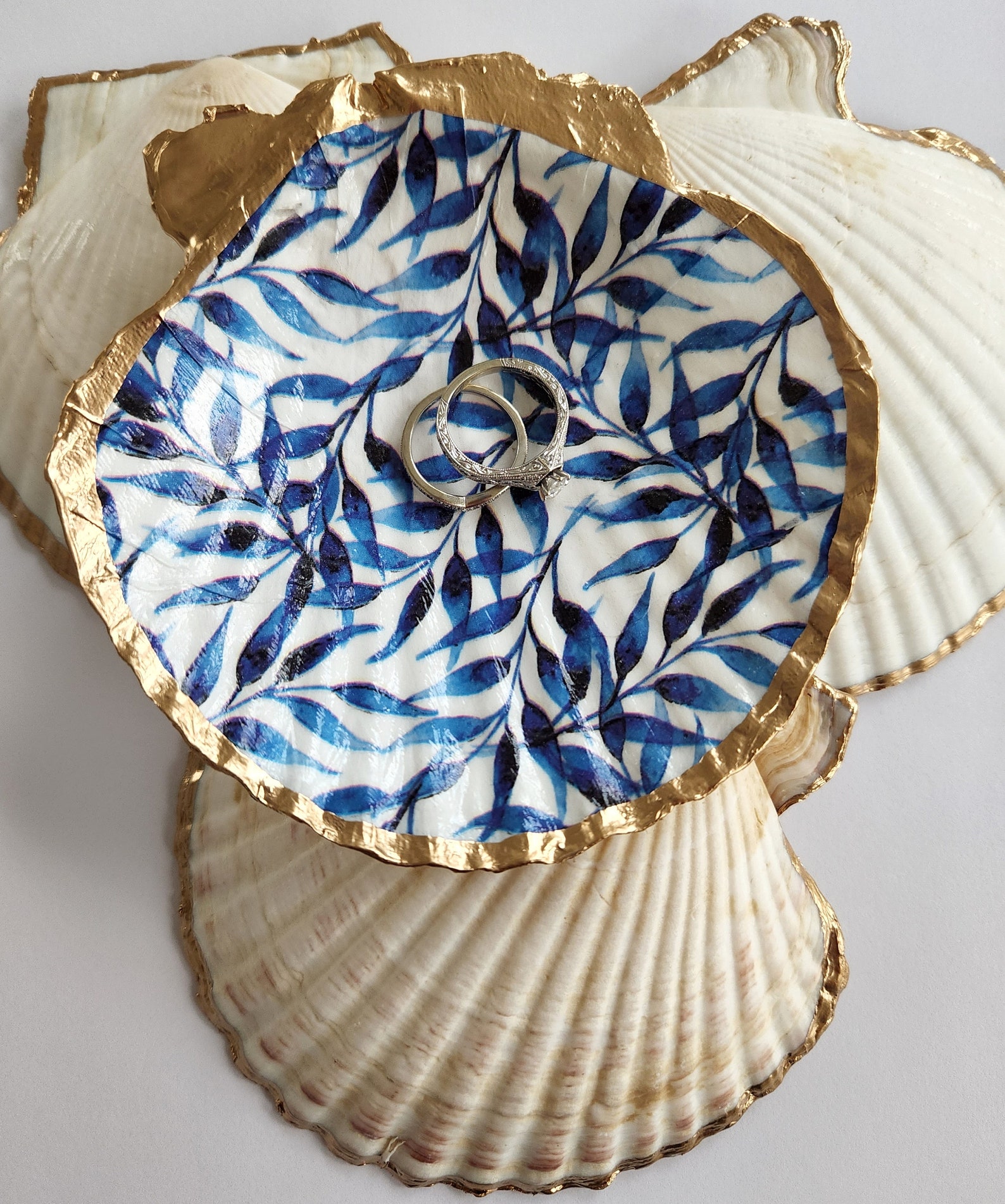 Scallop Shell Ring Dish, Jewelry Tray, Coastal Bachelorette Favors ...