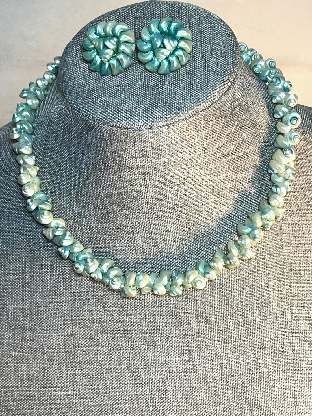 TROCHUS Blue Iridescent Shell Necklace and Earrings Set, VTG - Etsy