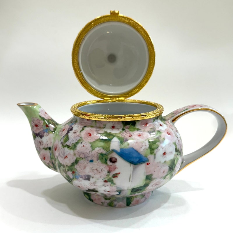 Teapot Bird House - Etsy