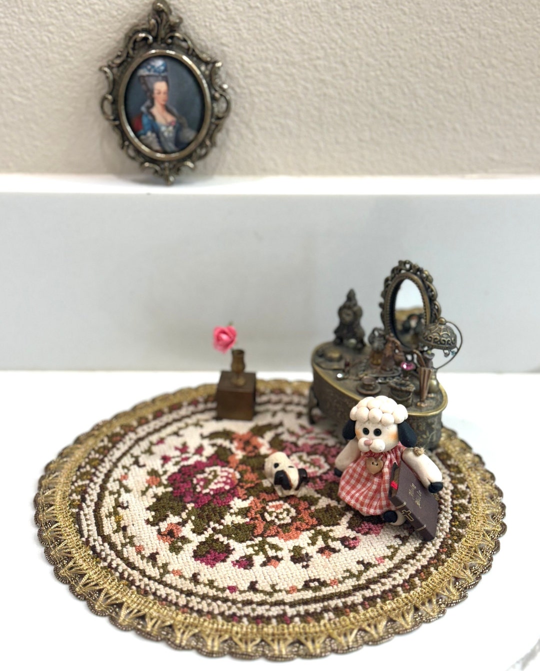Antique Miniature 1:12 Scale Handmade Round Dollhouse Rug, RARE Find ...
