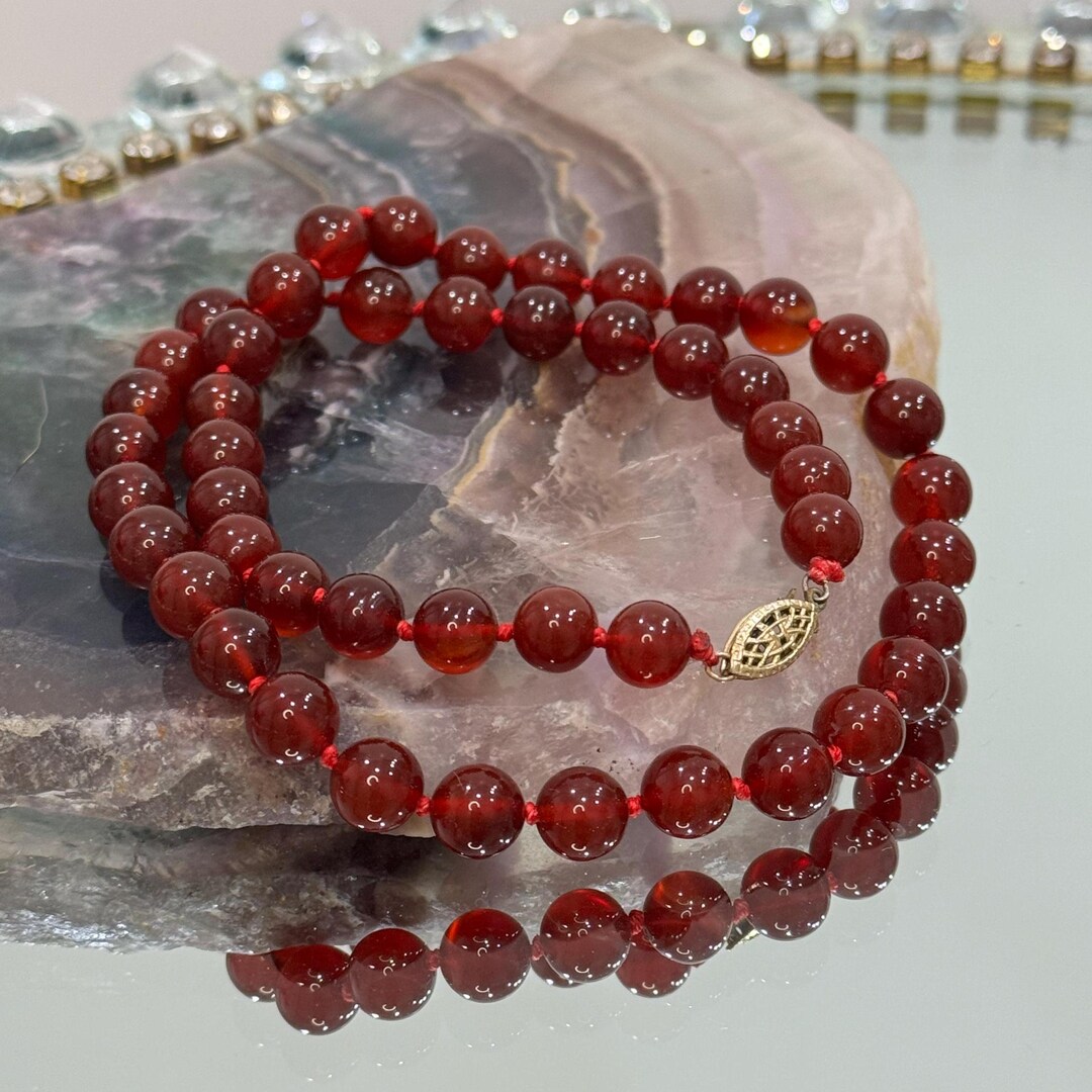 Vintage Red Yemeni Aqeeq Hakik Stone 12K GF Individually Knotted ...