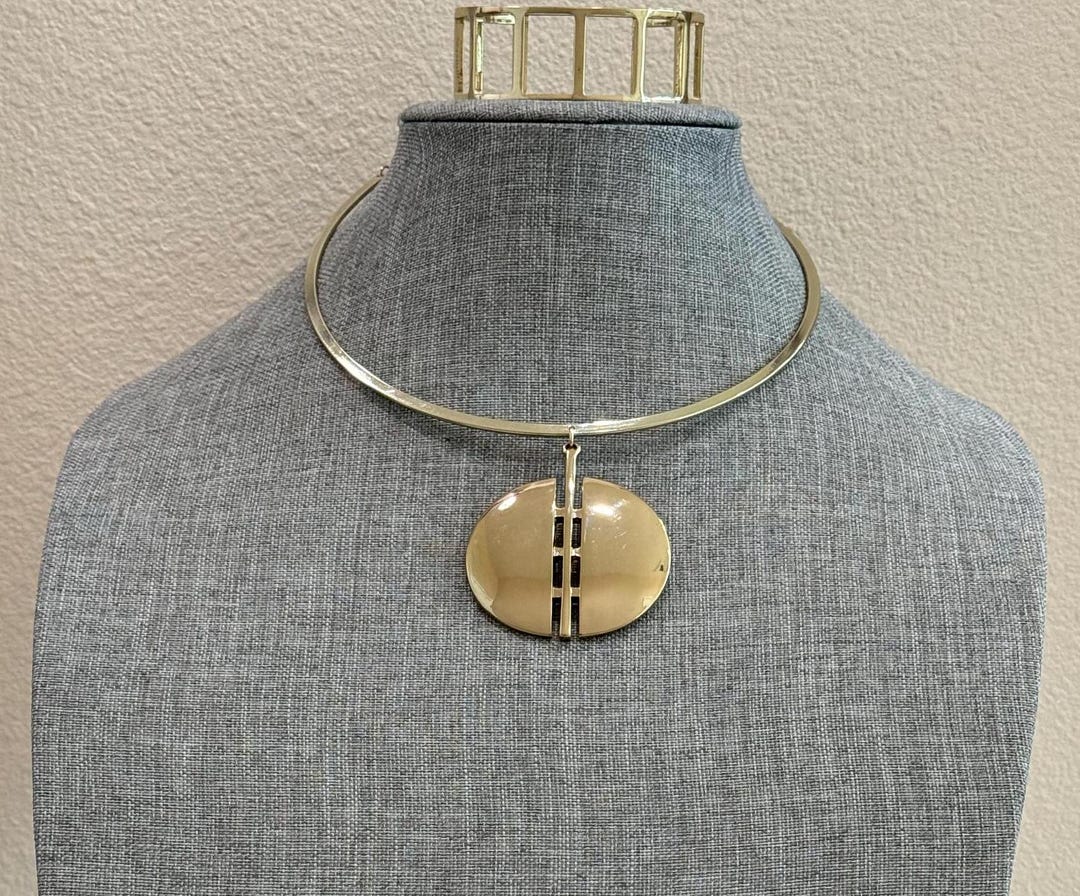 Vintage Designer Gold Tone Choker With Round Pendant & Bracelet Set, Gifts for Her, Jewelry Sets ...