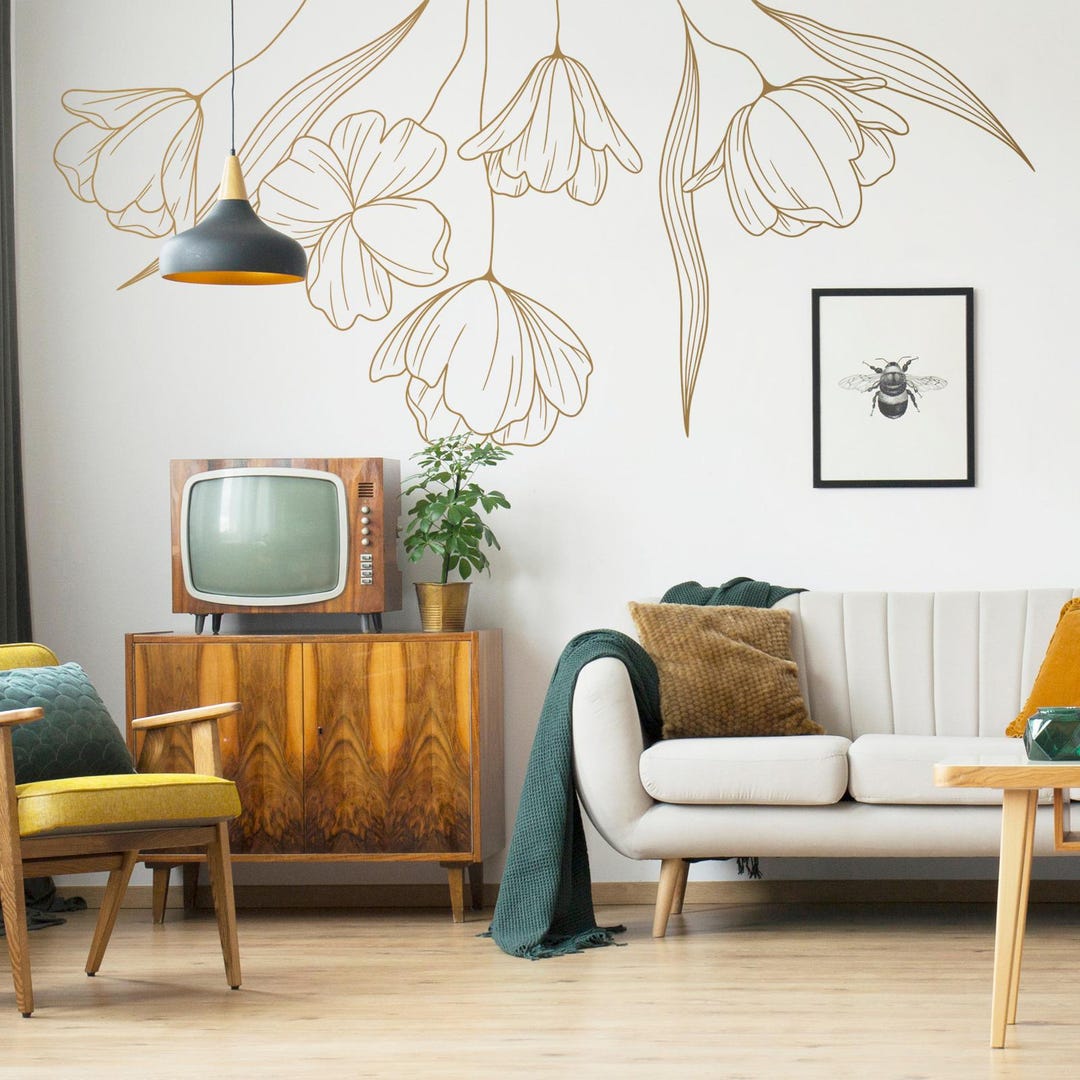 Flower Centerpiece Wall Decals, Floral Line Drawing, Focal Wall Artwork ...