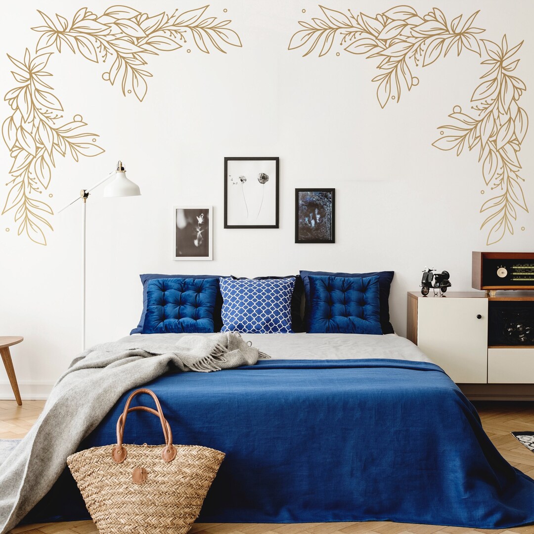 Line Drawing Corner Wall Decals, Accent Floral Line Drawing Corner ...