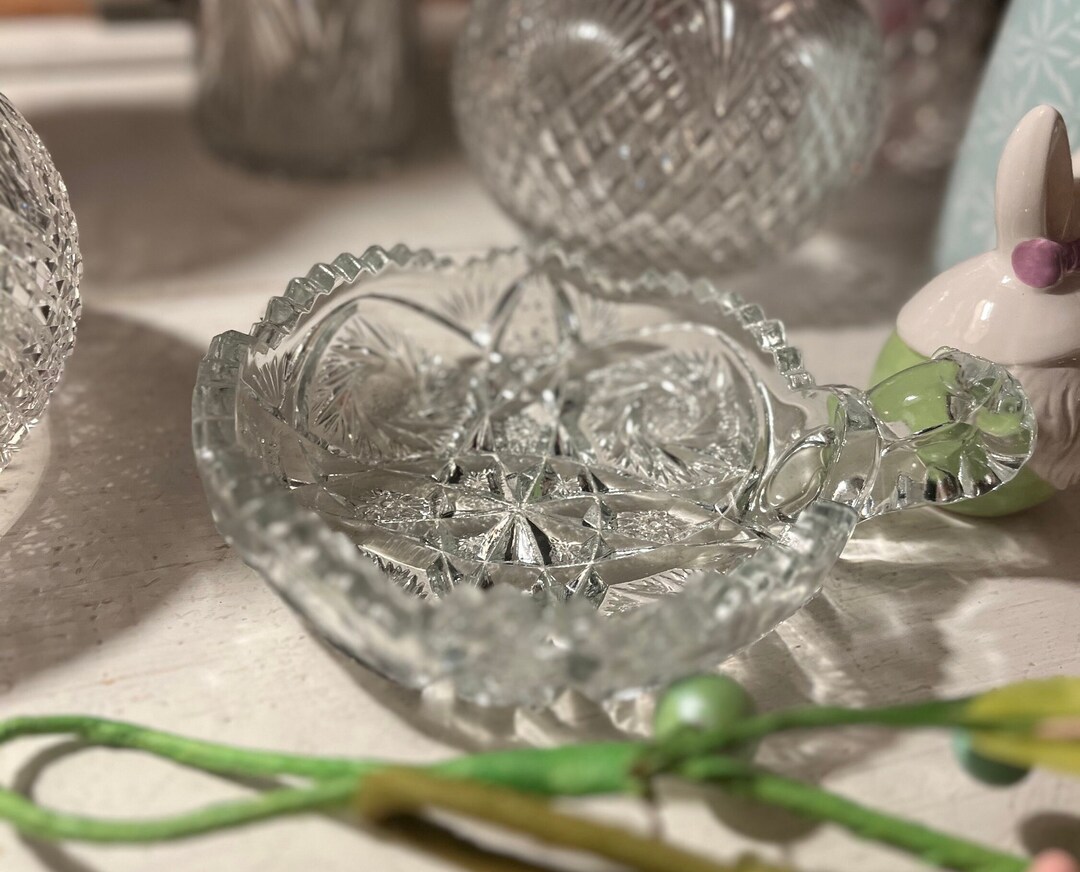 Vintage Sawtooth Edge Cut Glass Candy Dish Pinwheel With Loop Handle - Etsy