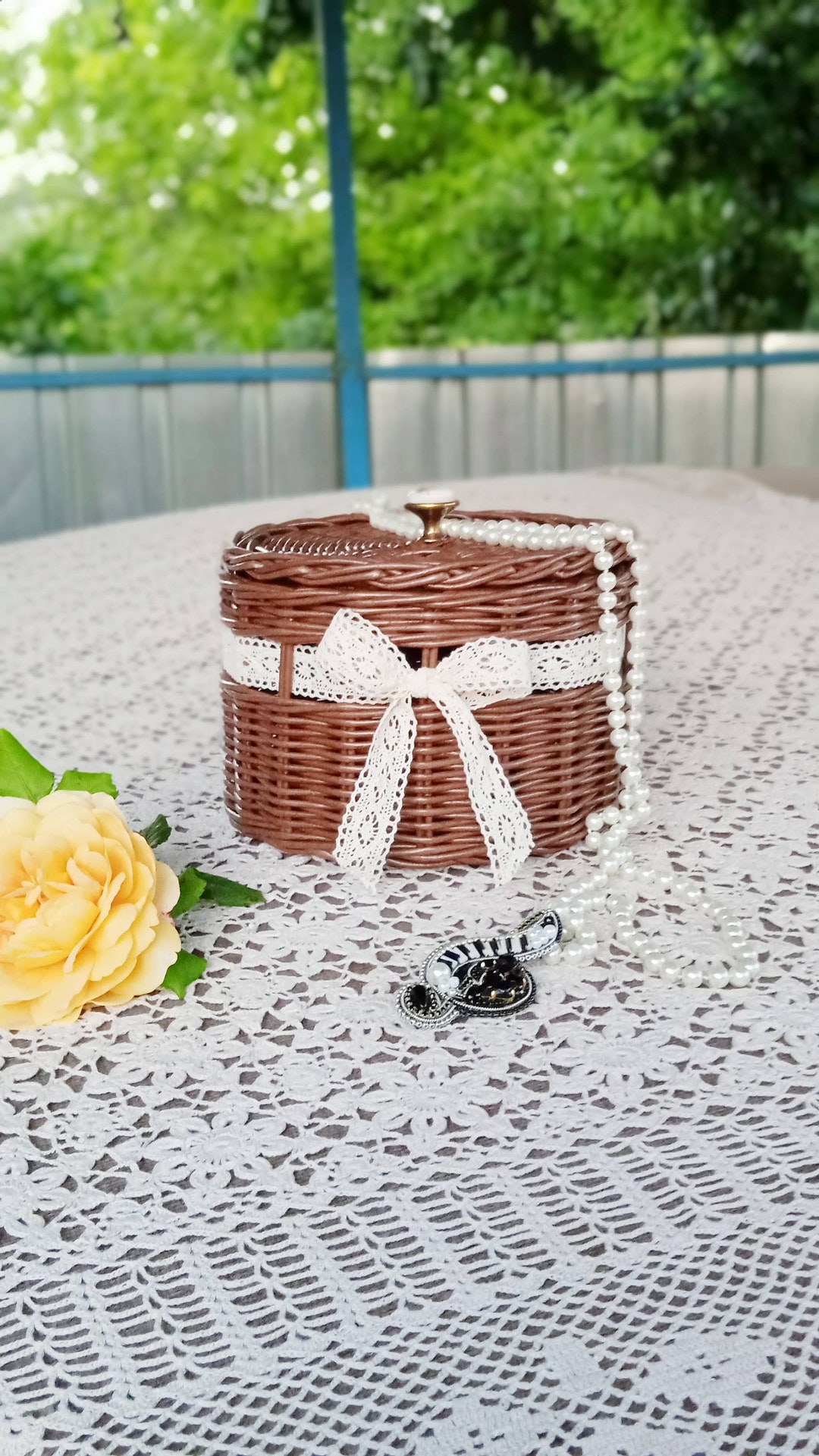 Round Lidded Keepsake Box for Jewelry, Wicker Basket Box With Lid ...