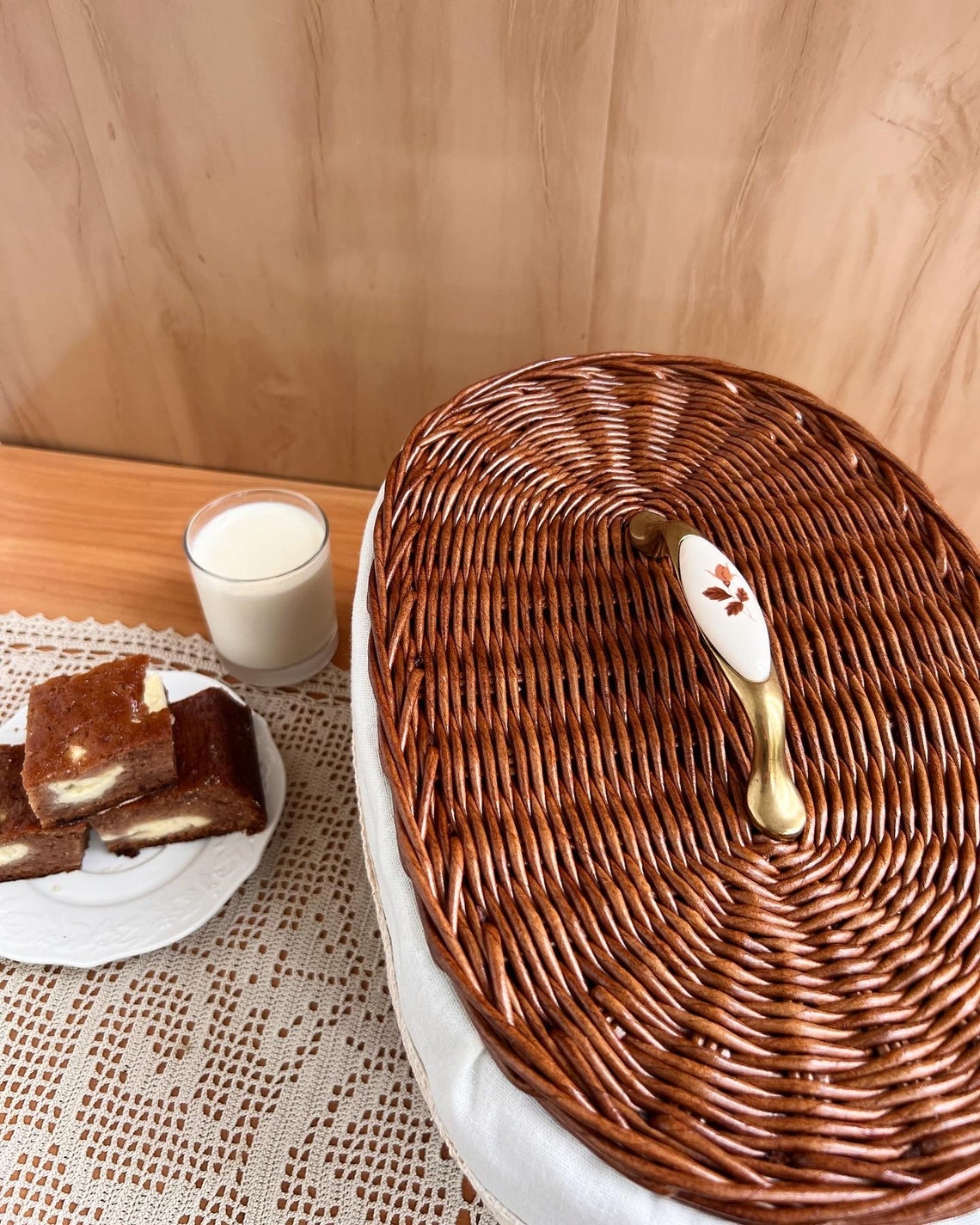 Farmhouse Bread Box Wicker Basket Box With Linen Bag Bread - Etsy