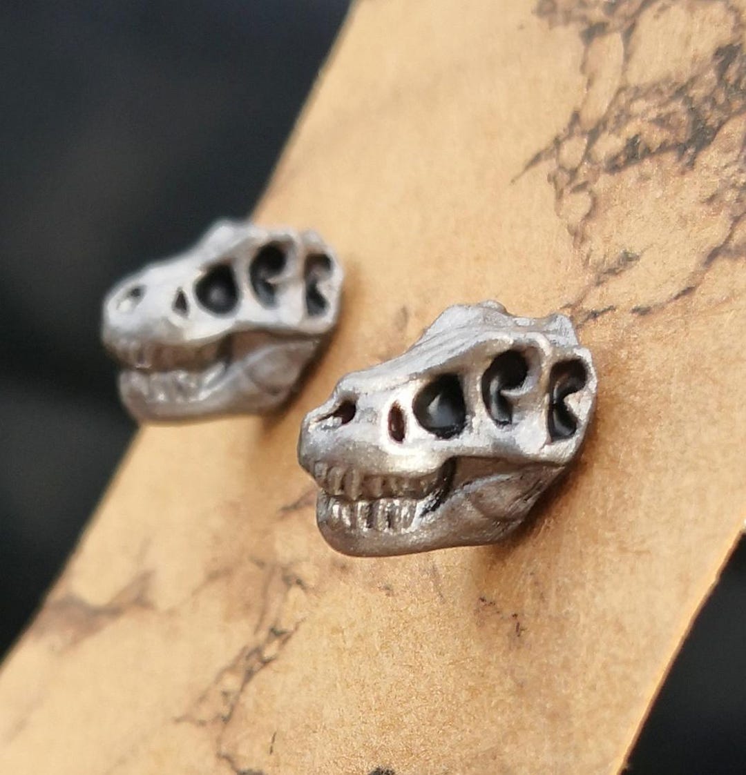 Hand Painted 3D Printed Stainless Steel & Resin Silver T-rex Skull Stud ...