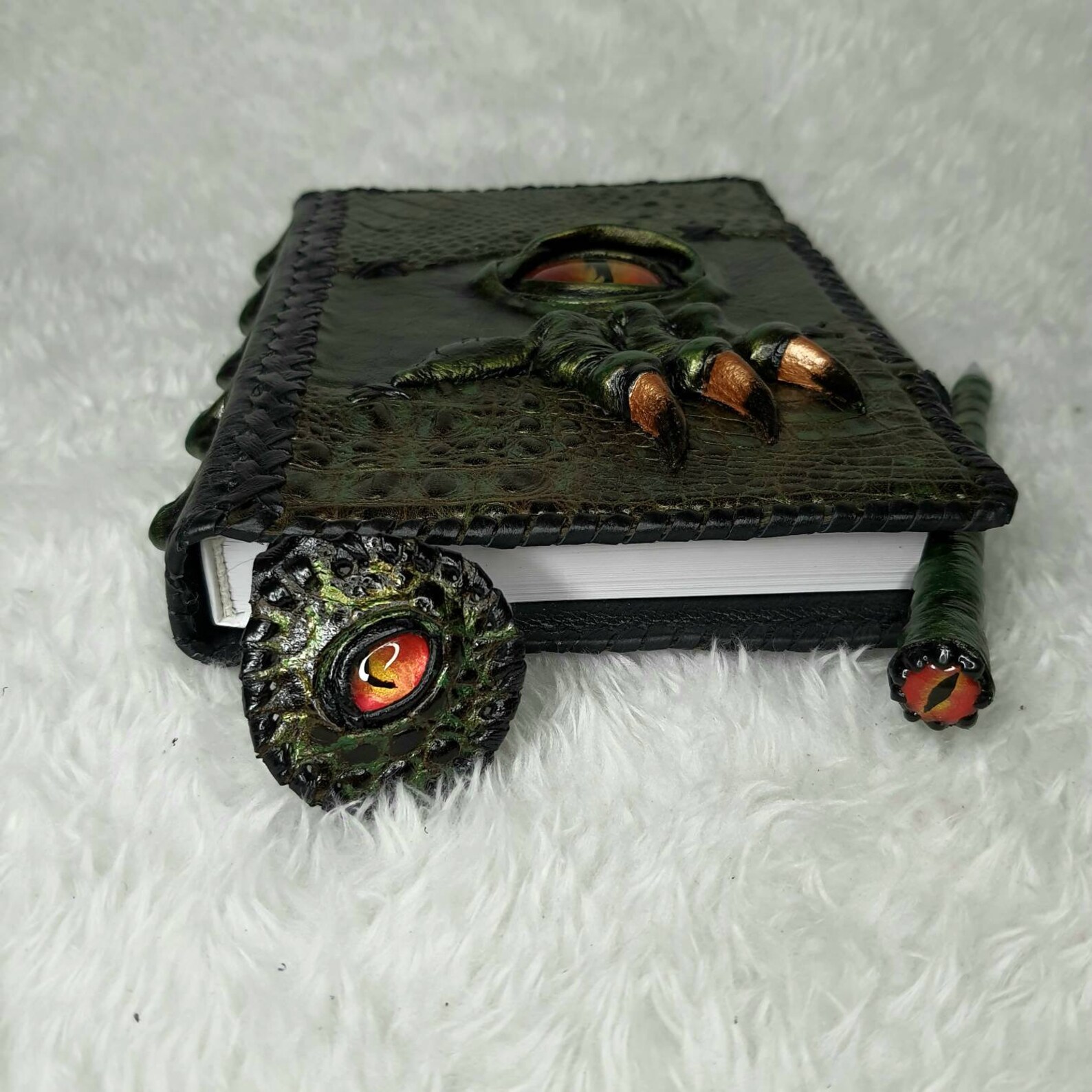 3D Dragon Leather Book,spellbook,magic Ritual,gothic Claw Dragon,dragon ...