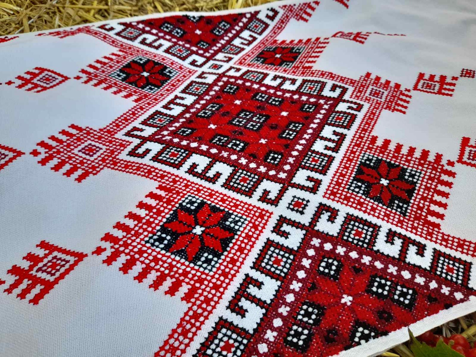 Handcrafted Rushnyk / Ukrainian Rushnyk / Embroidered Rushnyk - Etsy