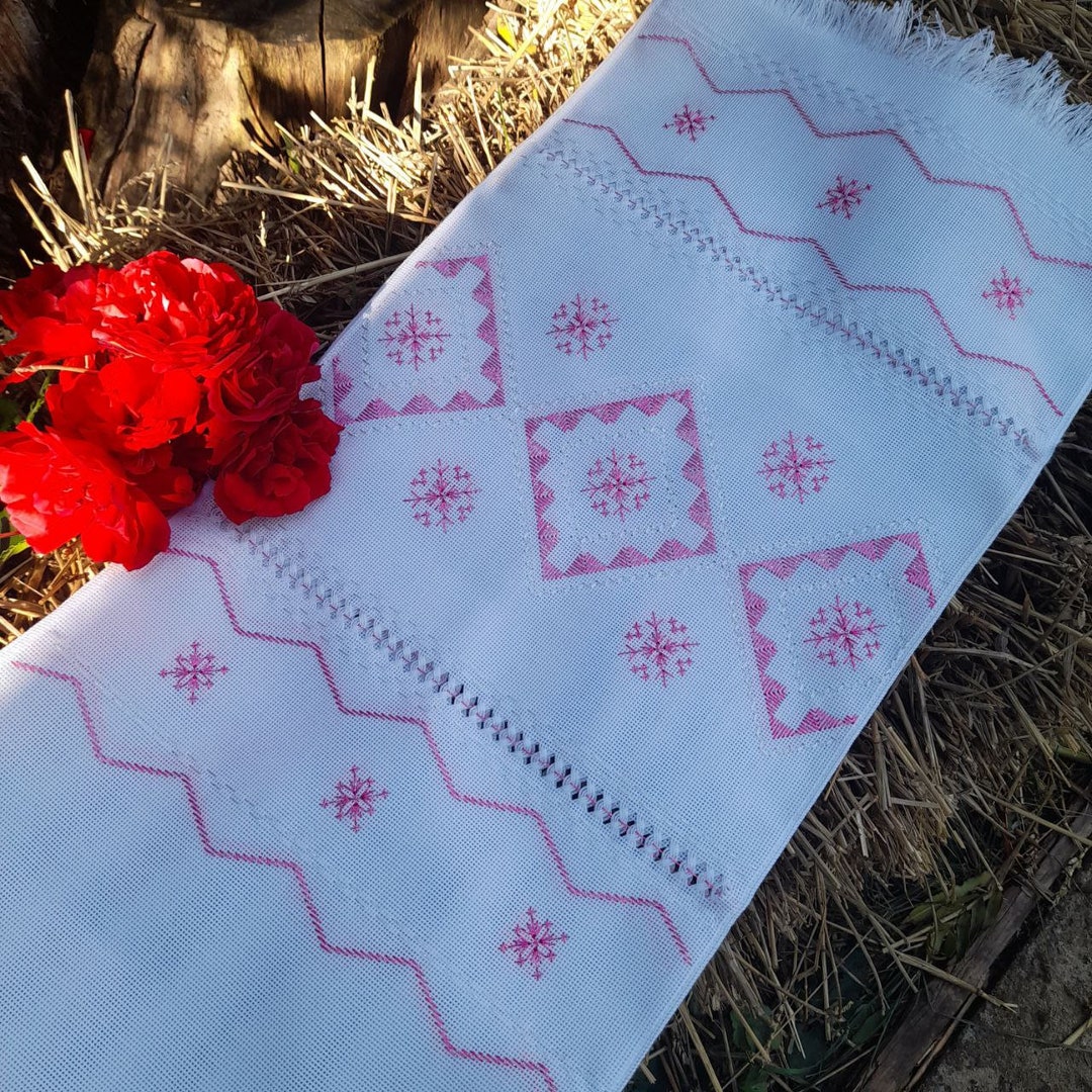 Handmade Ukrainian Embroidered Rushnyk: Pink Floral Ornament Wedding ...