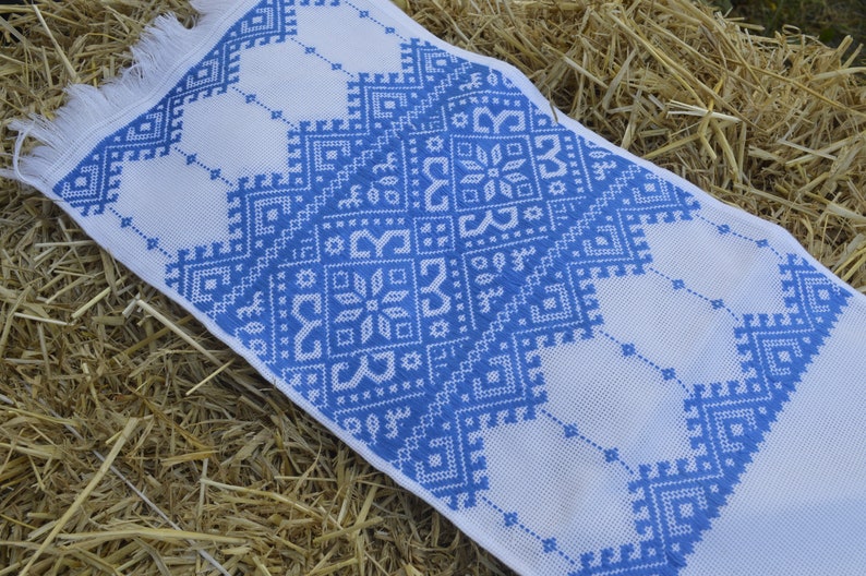 Ukrainian Rushnyk / Embroidered Rushnyk / Ukrainian Wedding Traditions ...