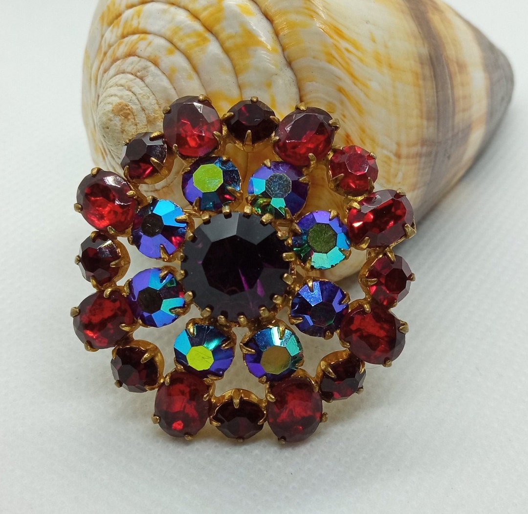 Broche vintage, broche rétro avec strass rouges, cristaux ...