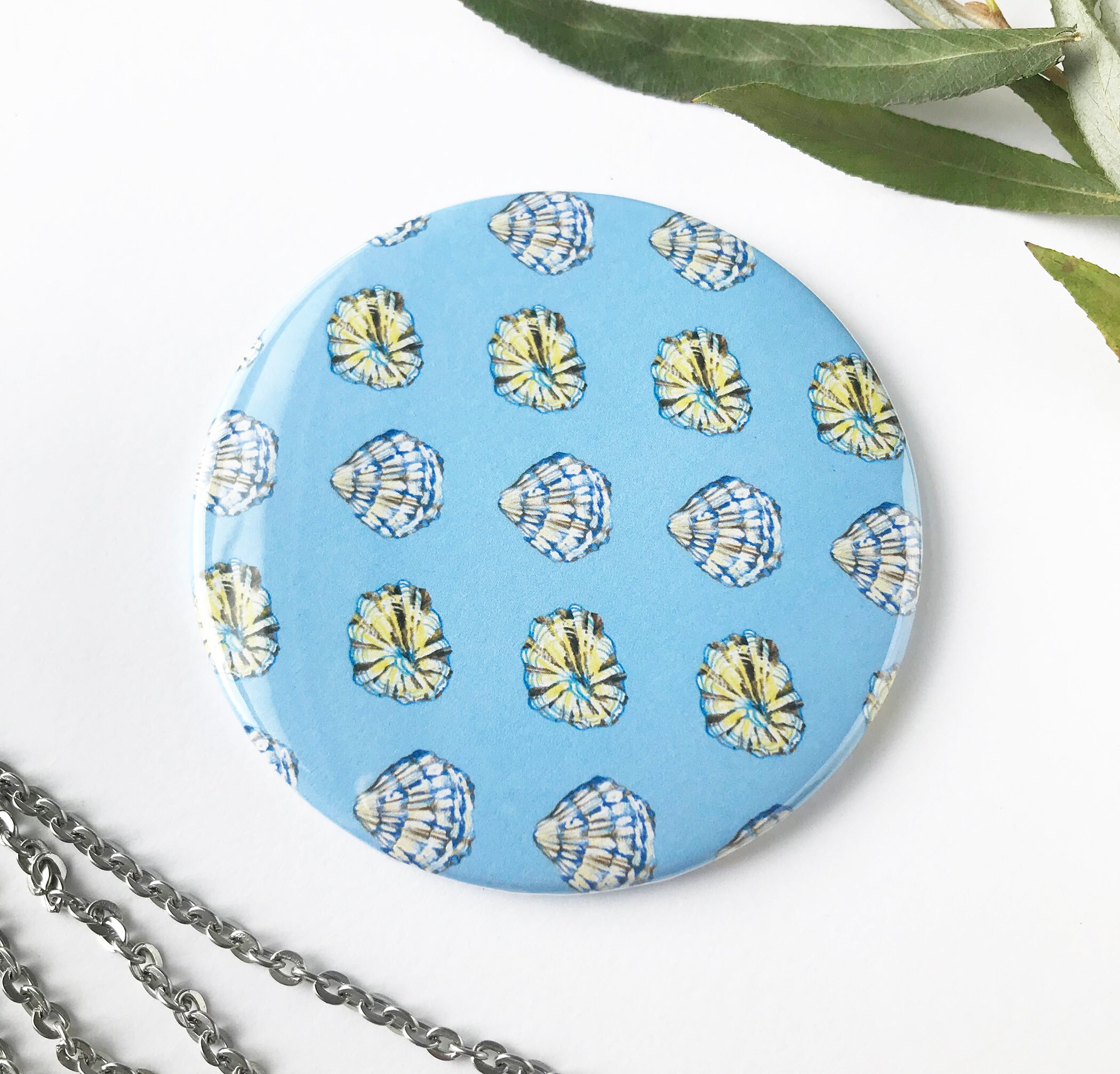 Shell Pocket Mirror 76mm Small Pocket Mirror, Seashell Pattern, Hand ...