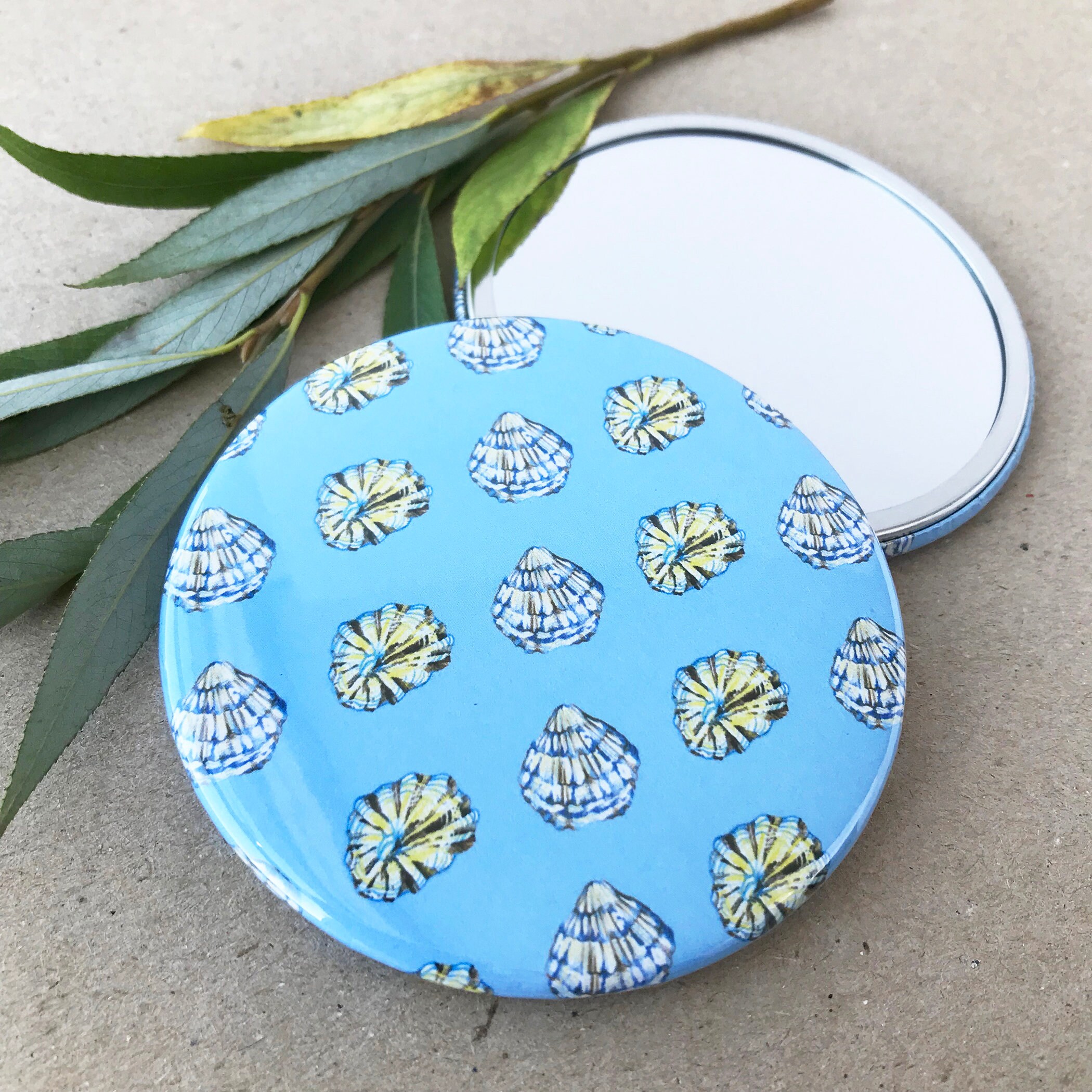 Shell Pocket Mirror - 76mm Small Pocket Mirror, Seashell Pattern, Hand ...