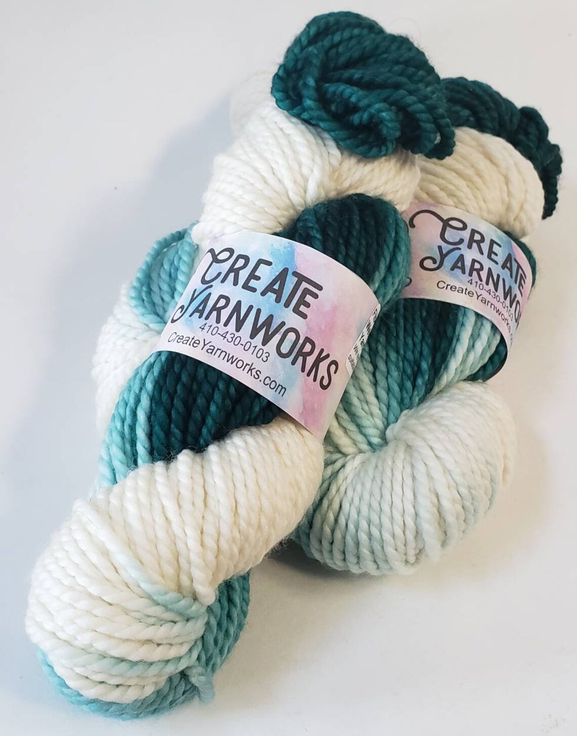 Tonal Forest Green in 100% Superwash Merino Bulky Yarn - Etsy