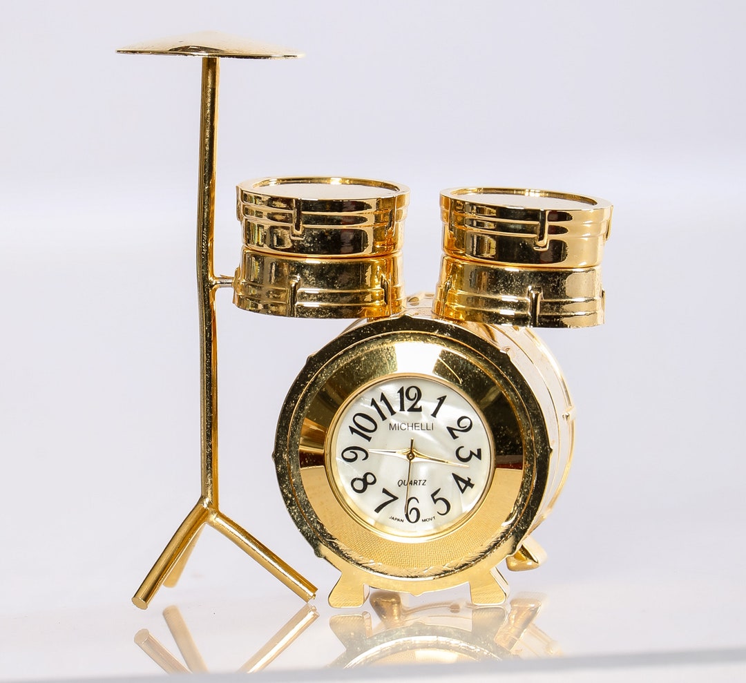 Collection of Vintage Clocks - Etsy