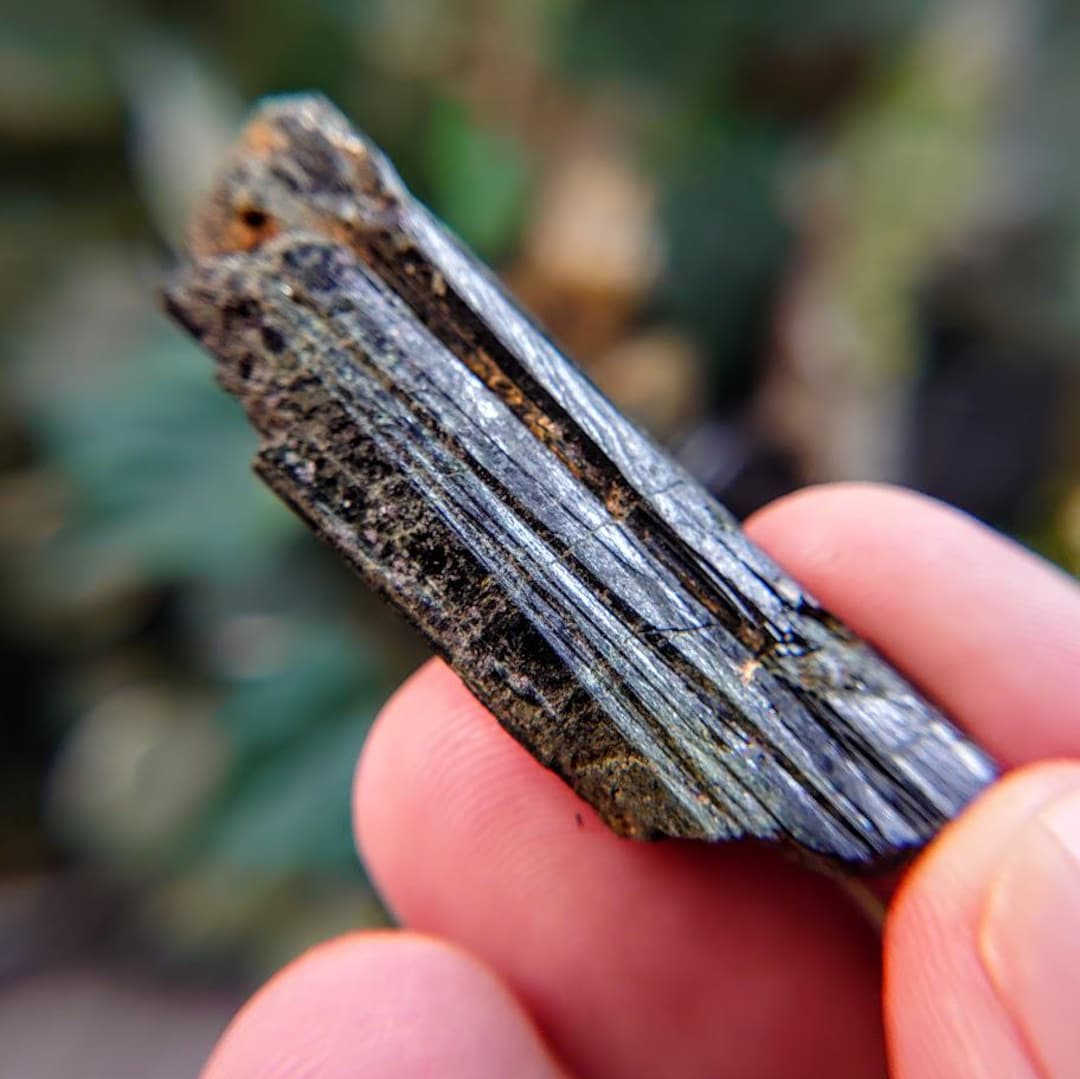 2" Glossy Black Aegirine Crystal Rod From Malawi, Africa for Crystal ...