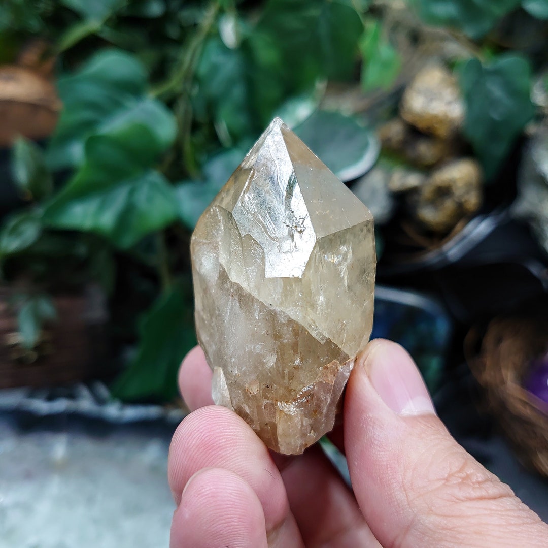Small Natural Kundalini Congo Citrine Point for Altar and Home Decor ...