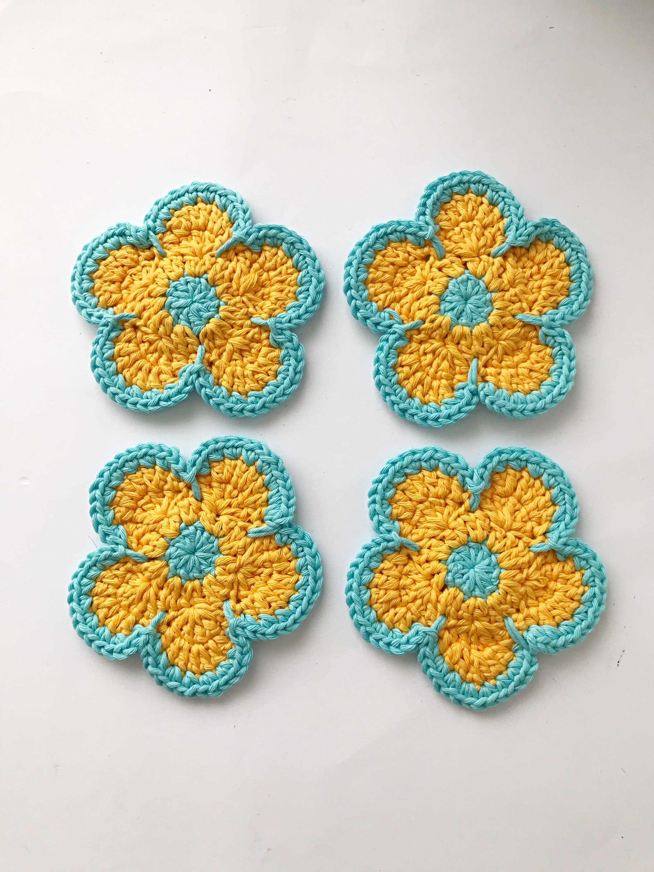 Crochet Novelty Flower Power retro coasters set x 4 | Etsy