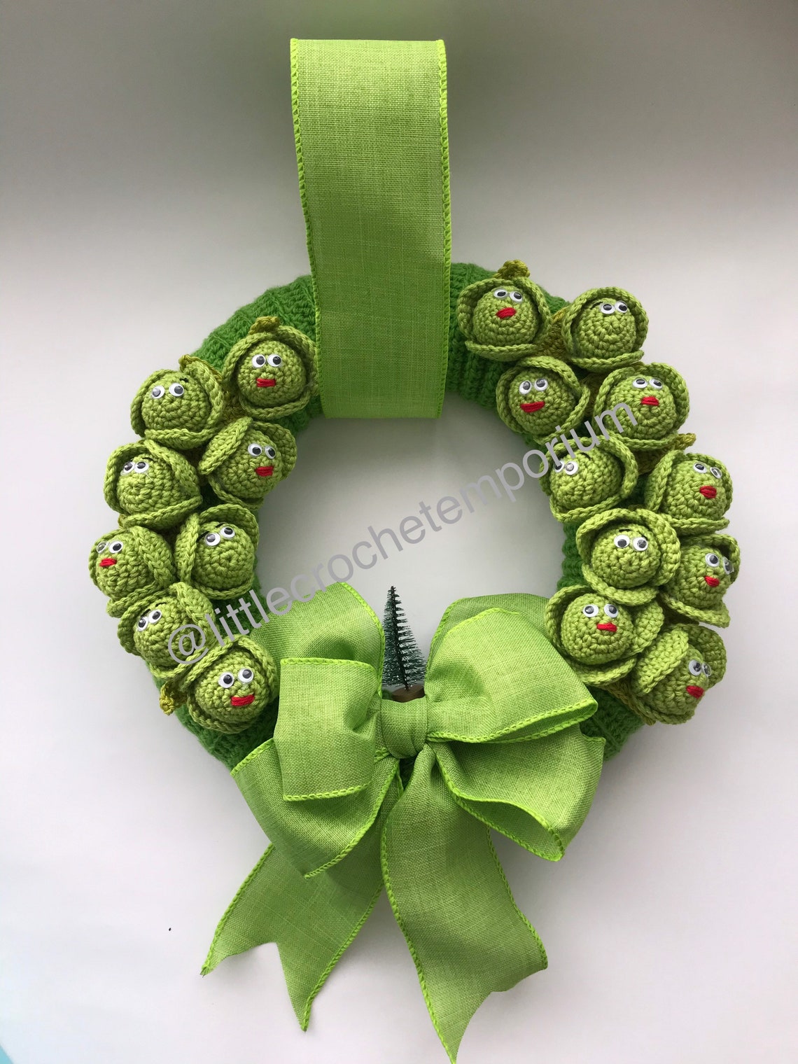 PATTERN ONLY Crochet Christmas Brussel Sprout Indoor Wreath | Etsy UK