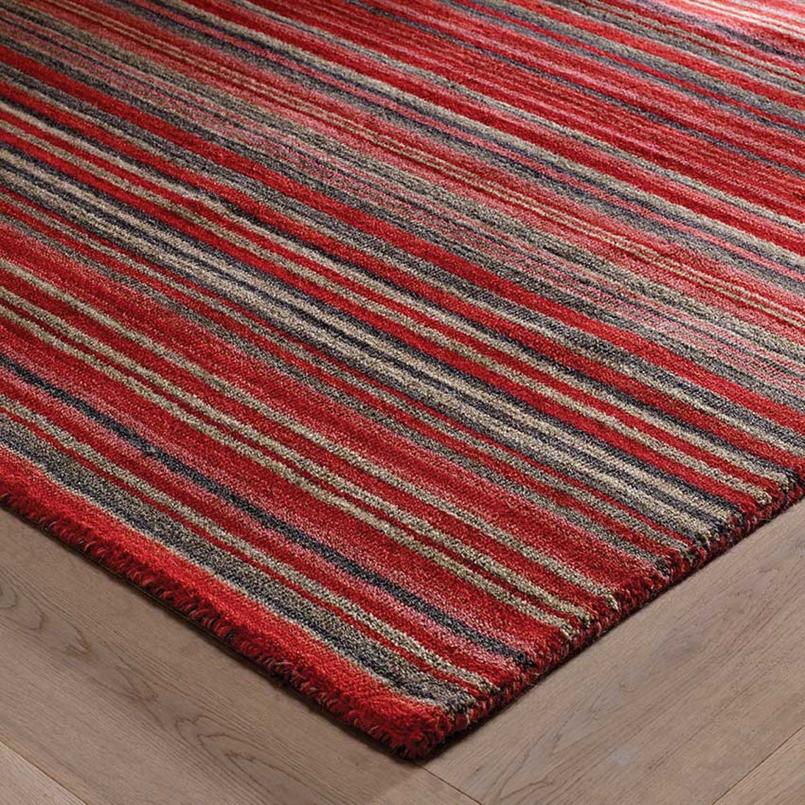 Carter Red Wool Rug - Etsy UK