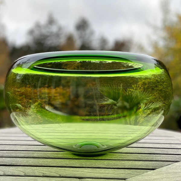 Green Glass Bowl - Etsy
