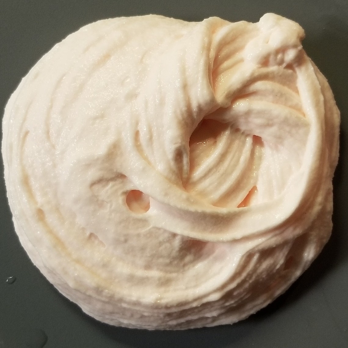 Peach Scented Peach Fluff Cloud Slime With FREE Pineapple Squishy Key ...