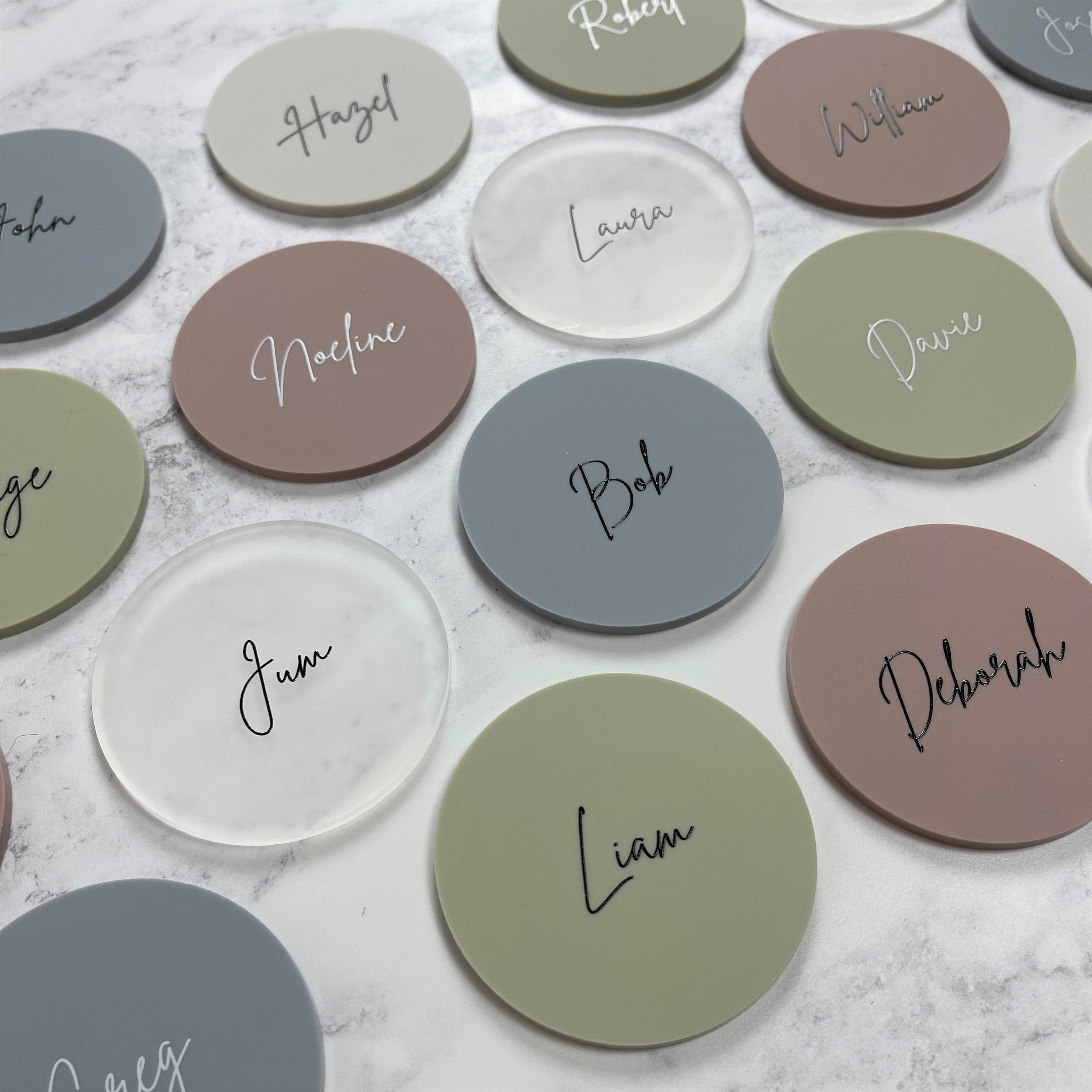 Acrylic Table Place Name Wedding Table Décor Round - Etsy UK