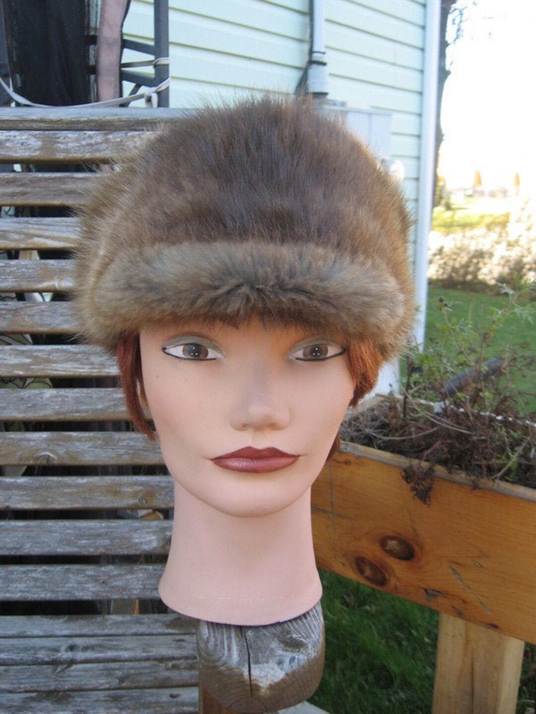 A29 Unisex Men Women Beanie Real Muskrat Fur Petite Calotte Hat Light ...