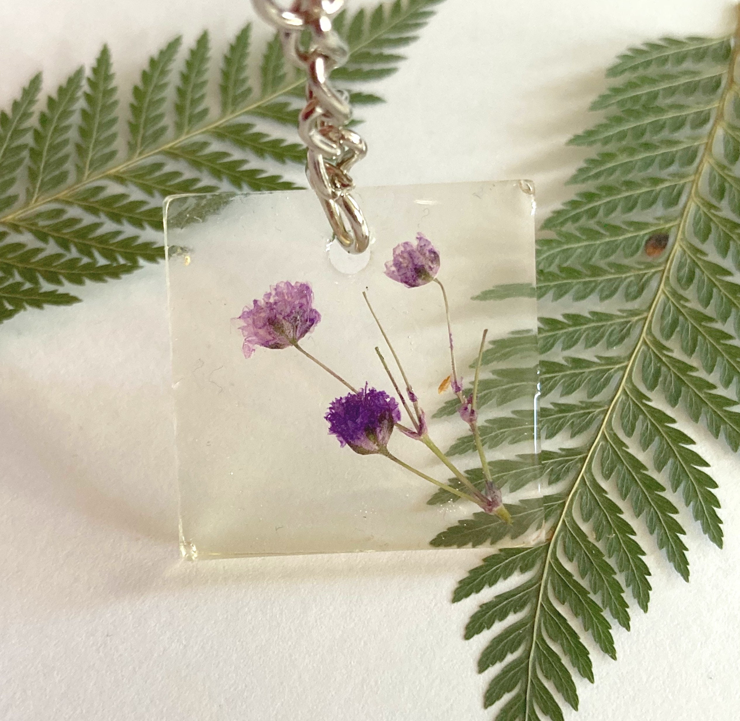 Floral Keychain, Real Pressed Flower, Flower Keychain, Keyring ...