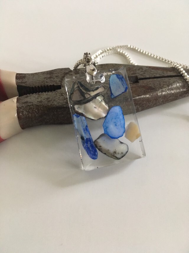 Minimalist jewelry Small rectangle necklace resin jewelry | Etsy