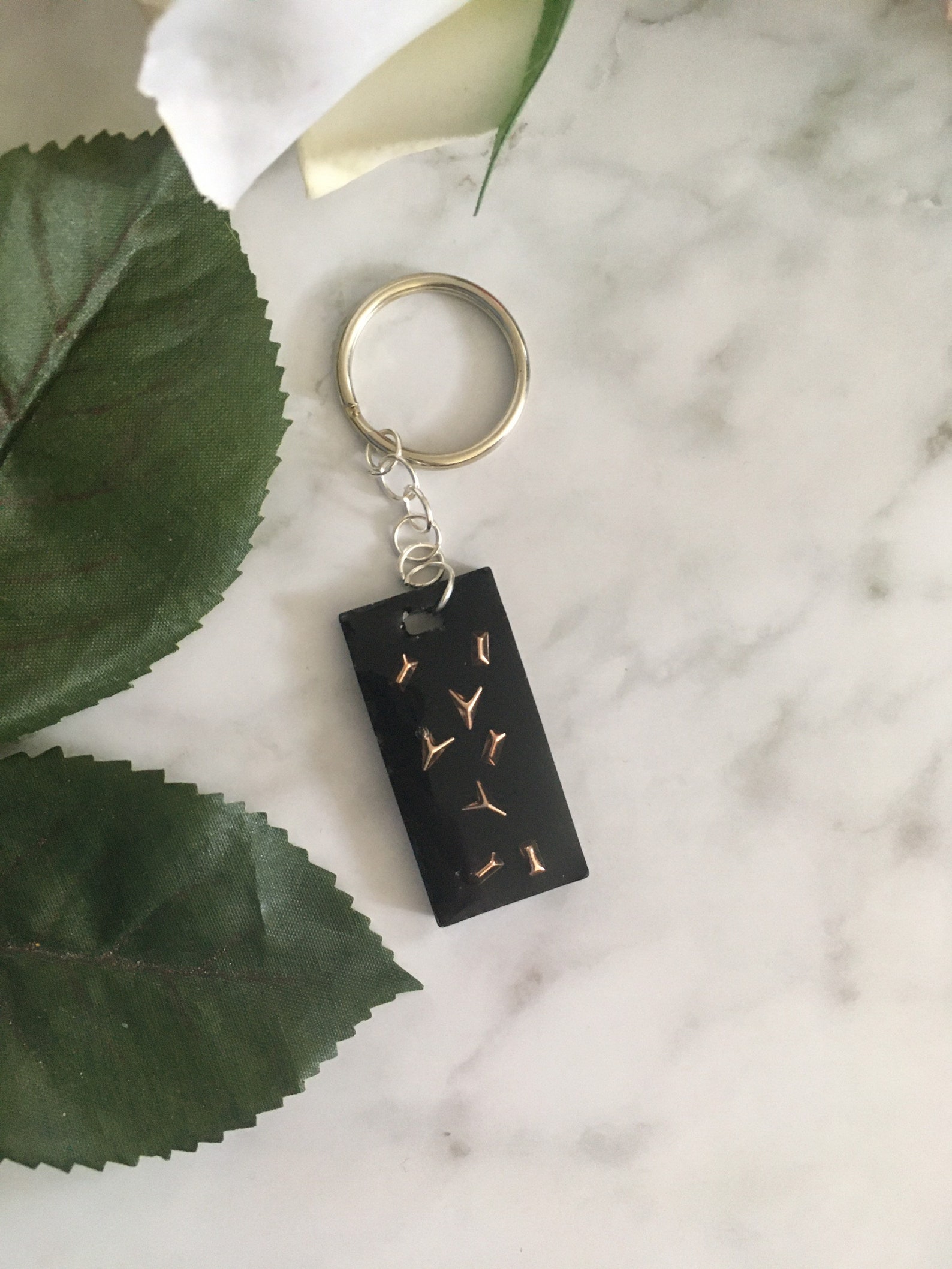Black Keychain, Car Accessories, Resin Keyring, Handmade, Unique Style ...