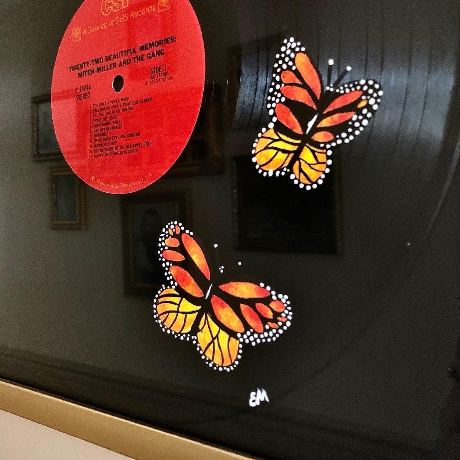 Monarch Butterflies Spiral // Custom Hand Painted Vinyl Record - Etsy