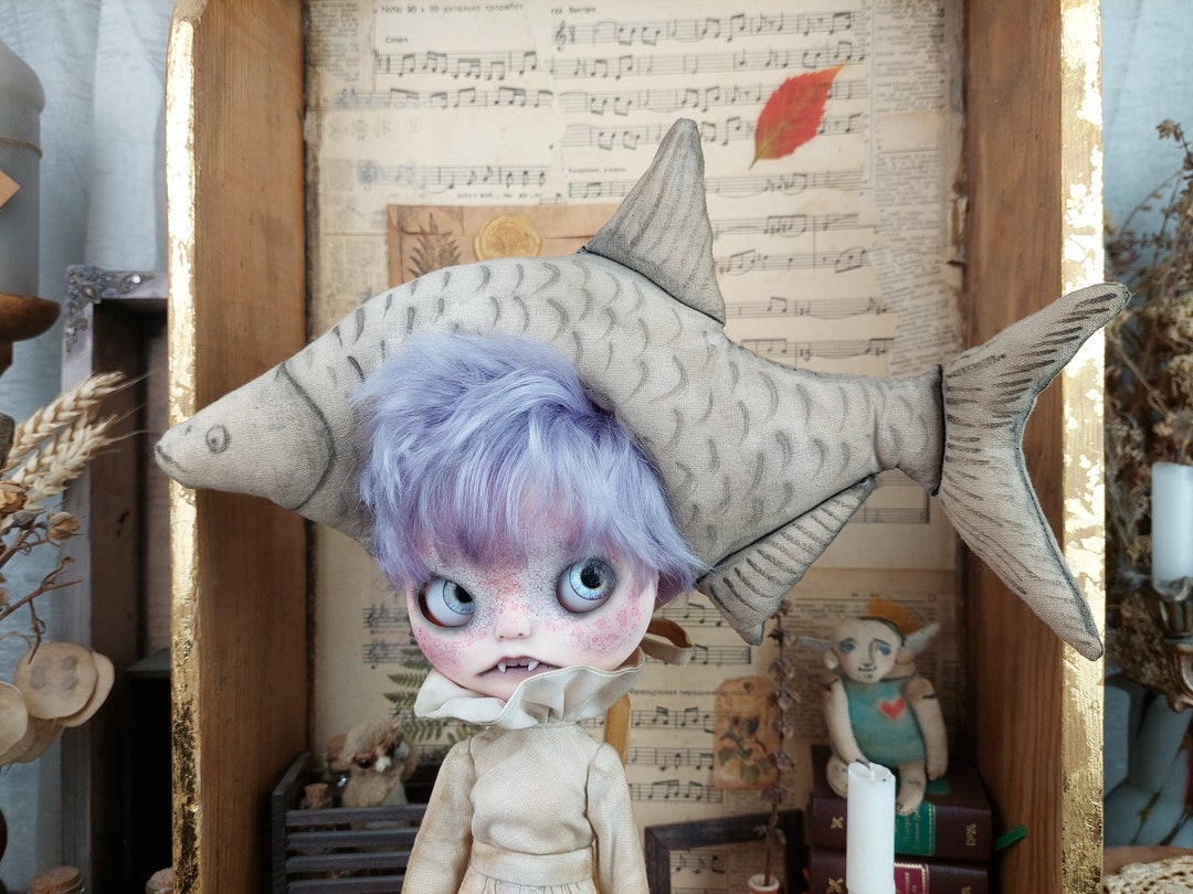 SOLD Custom Blythe Boy Fish OOAK Vampire Teeth Asian Sculpting Modeling ...
