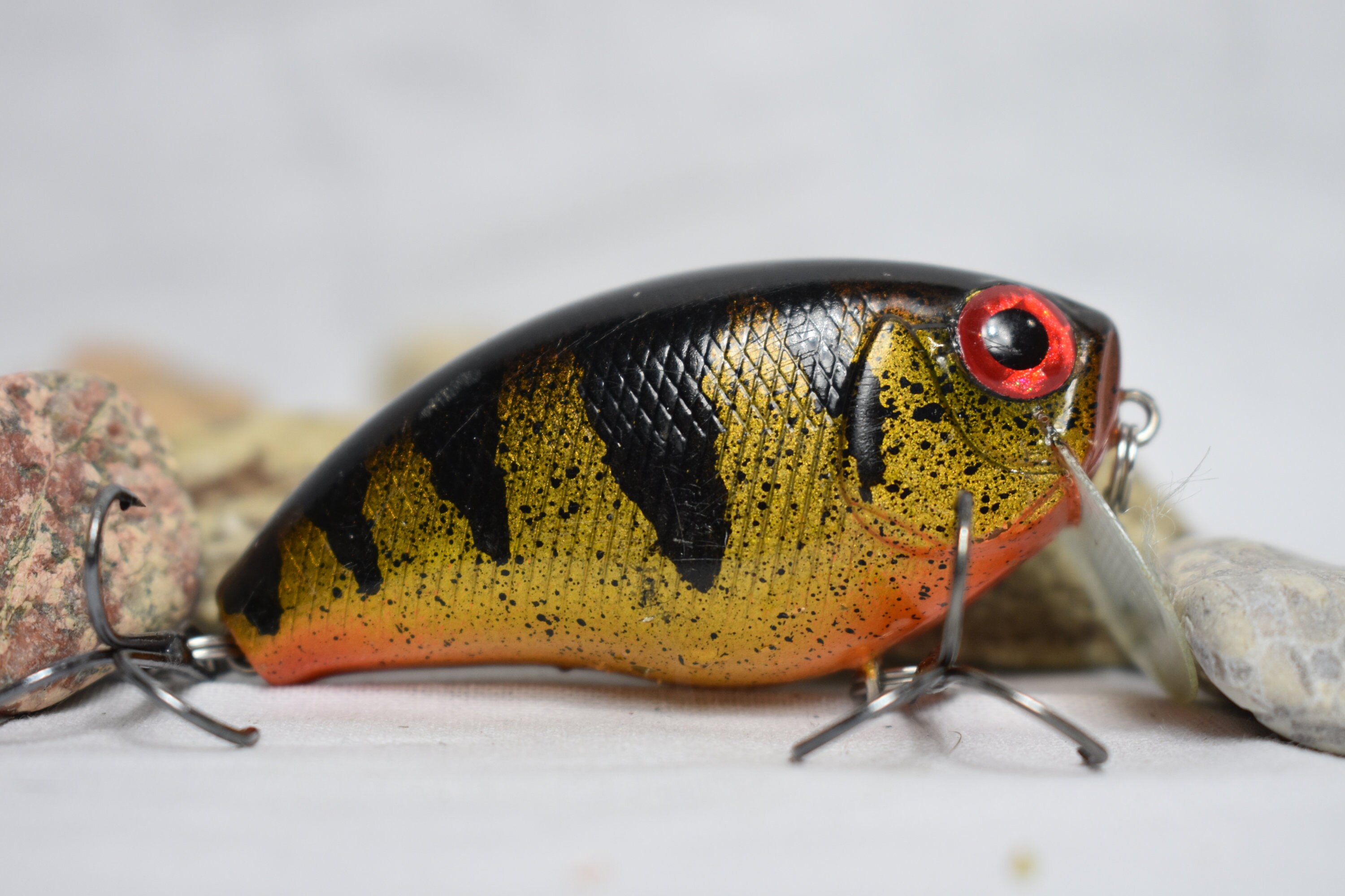 Golden Perch Crankbait Fishing Lure: Custom Painted Bass, Walleye, Pike ...