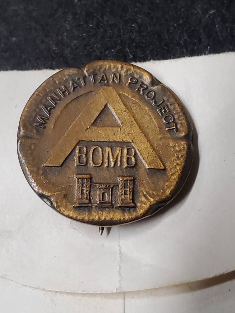 Manhattan Project WW2 A-bomb Pin .75 tm1 - Etsy