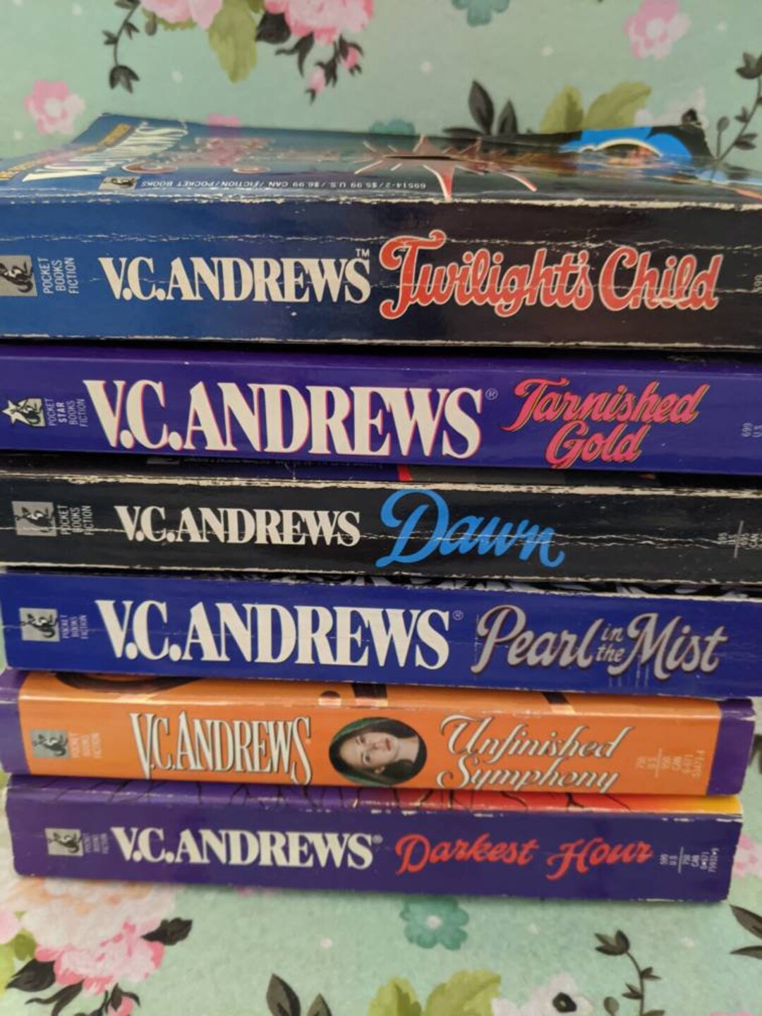 V.C. Andrews Paperback Books - You Choose - Etsy