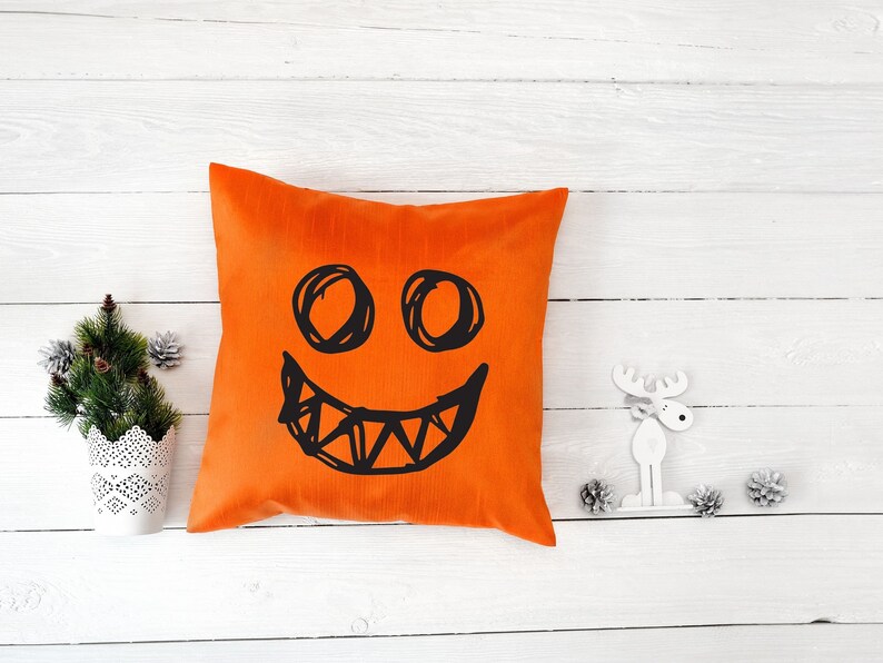 Creepy Smile Horror Grin Devil Face Evil Smiley Grimace Halloween PNG ...