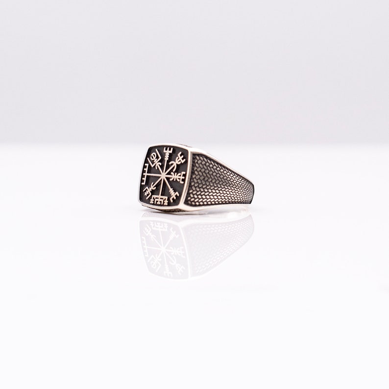 Viking Compass Ring Vegvisir Silver 925. Oxidized Viking - Etsy