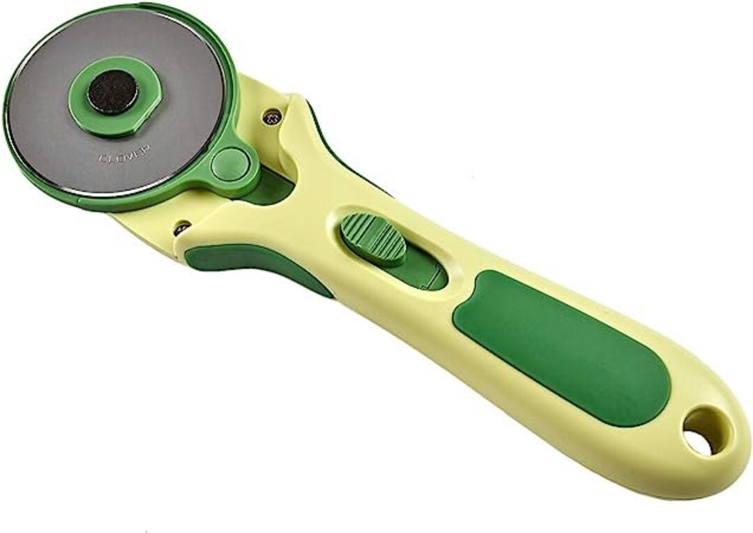 Clover Soft Cushion Rotary Cutter: 18mm, 28mm, 45mm, 60mm, Plastic ...
