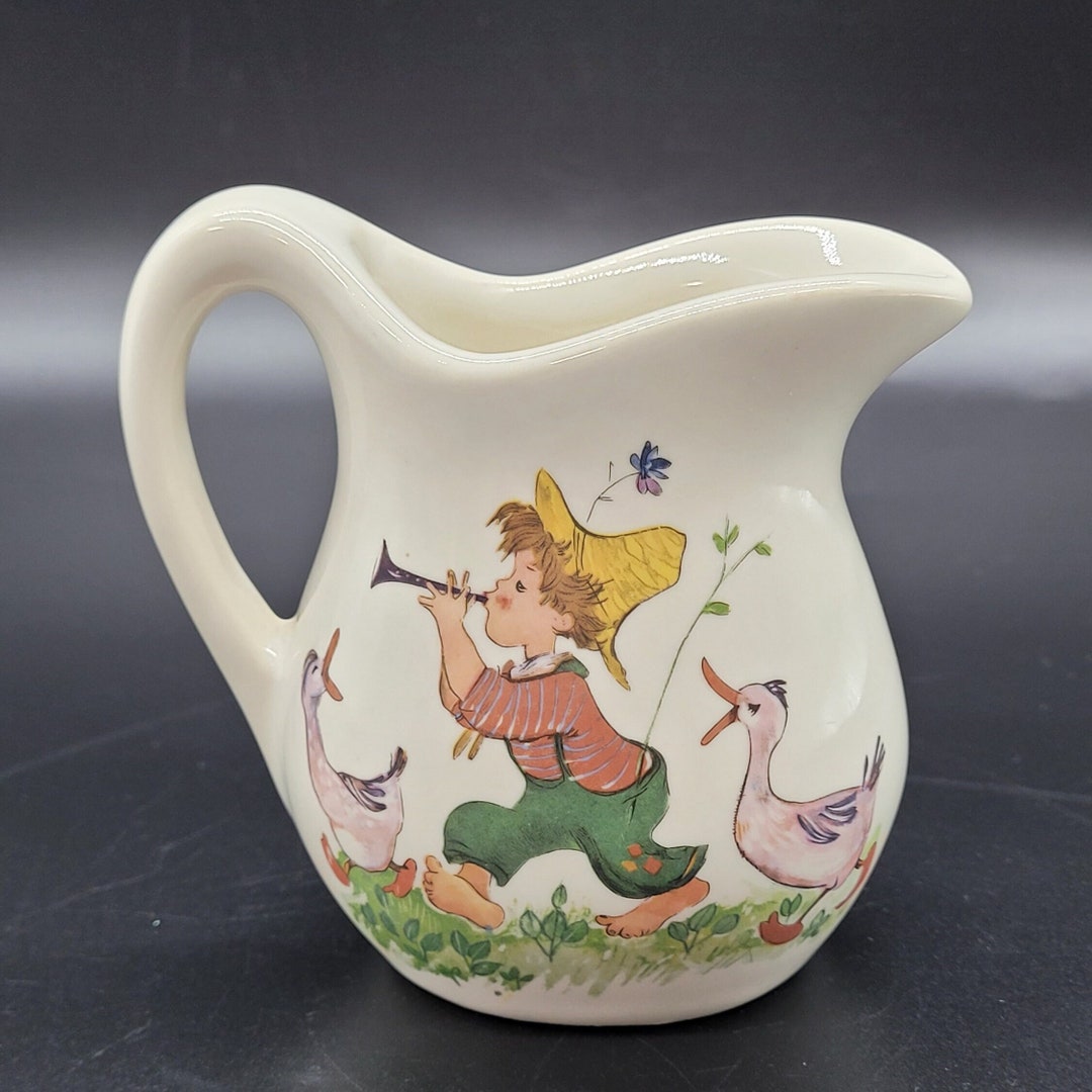 Vintage USA Mccoy White Creamer Pitcher Pottery Nursery Rhyme Series ...