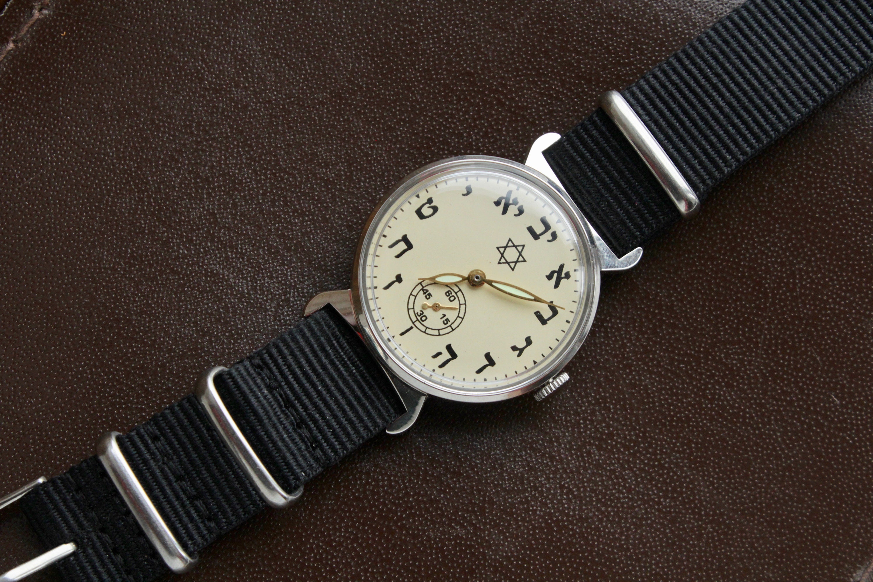 Ultra Rare Watch Vintage Watch Men Soviet Watch Pobeda - Etsy