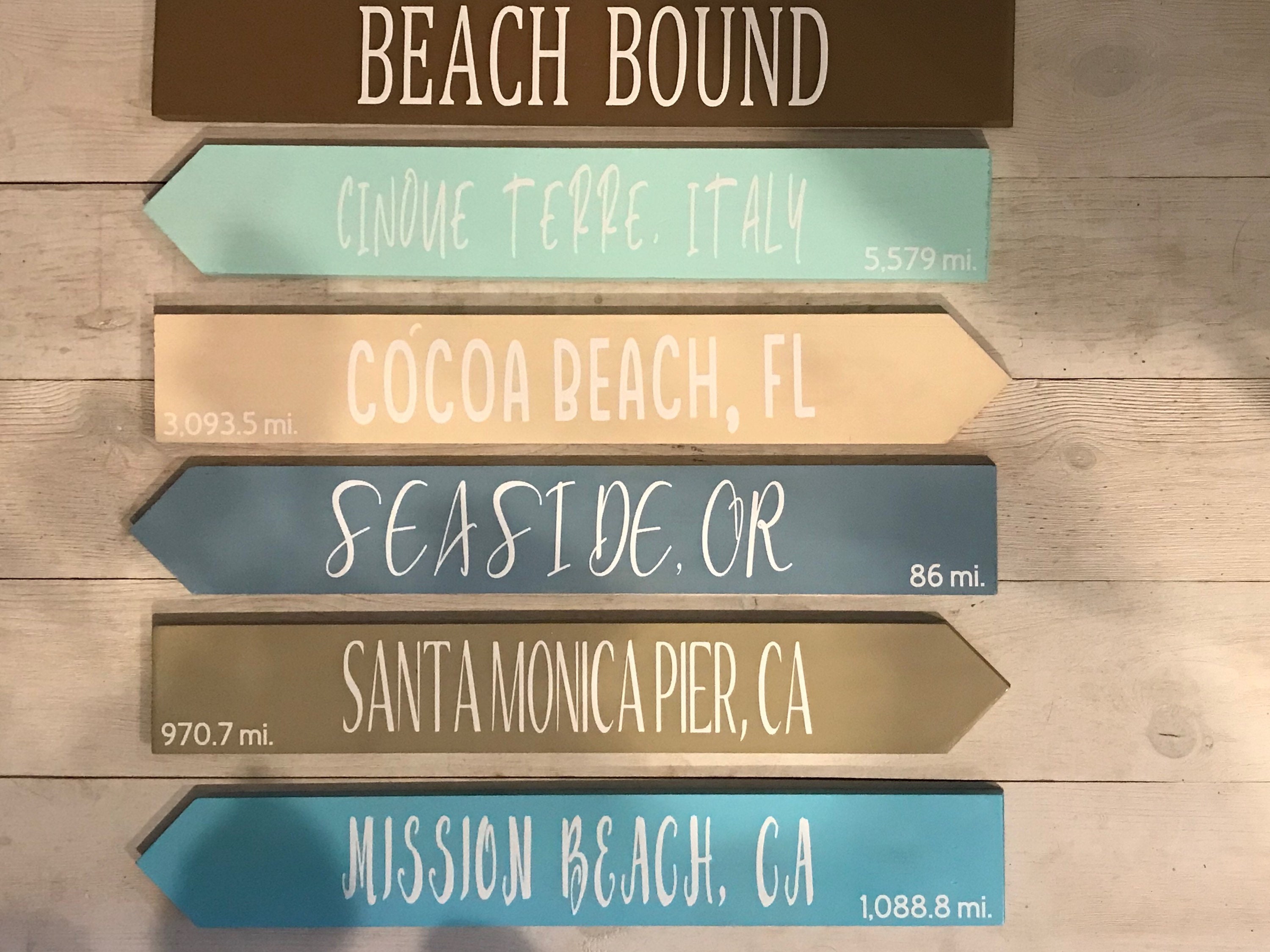 Directional Signs | Destination Signs | Arrow Sign | Yard Destination ...