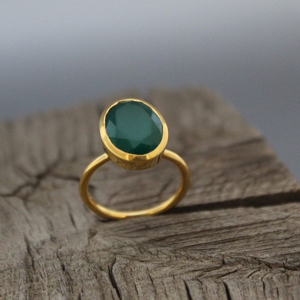 Green Stone Ring - Etsy